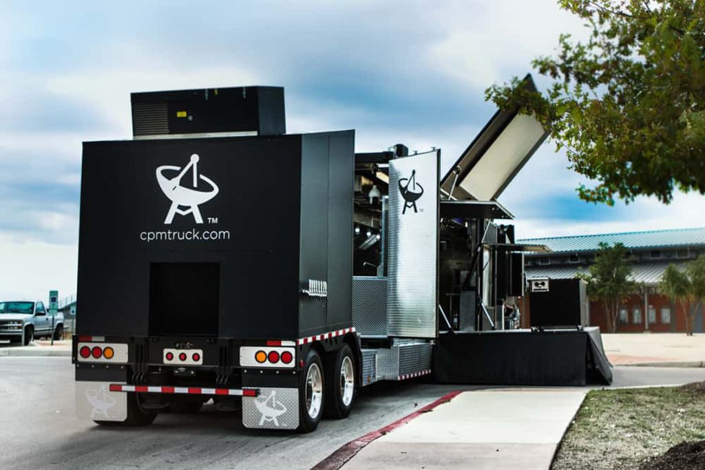 CPM Semi Trailer Mobile Kitchen - Cruising Kitchens