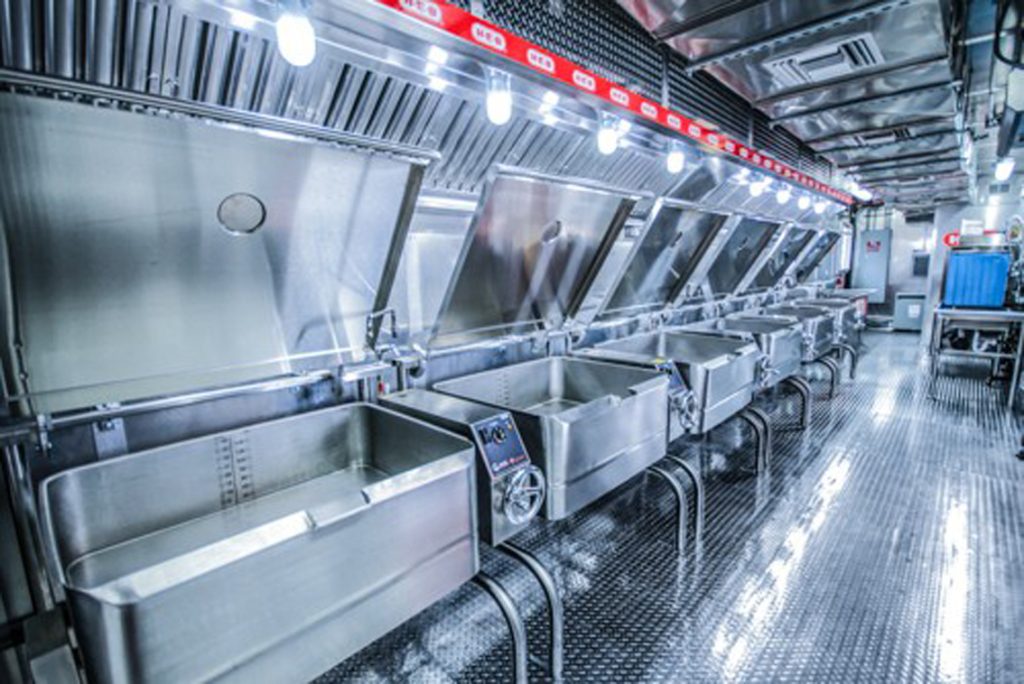 HEB Mobile Emergency Response Semi Trailer 1 - Cruising Kitchens