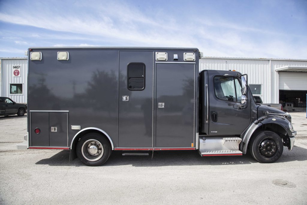 Laredo Police Command Center Truck - Cruising Kitchens