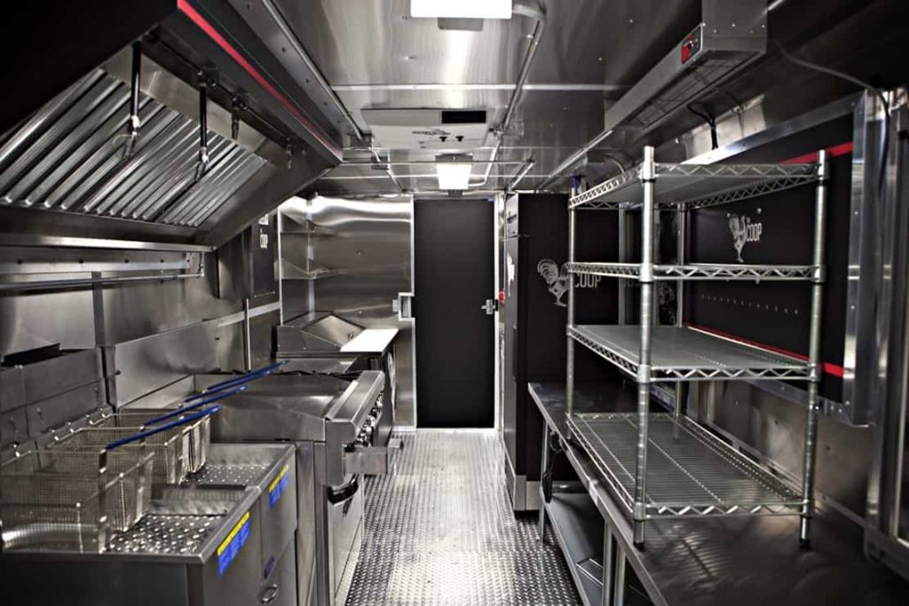 Dallas Zoo Chicken Truck - Cruising Kitchens