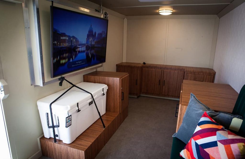 Broadstone Ridge Mobile Office Truck - Cruising Kitchens