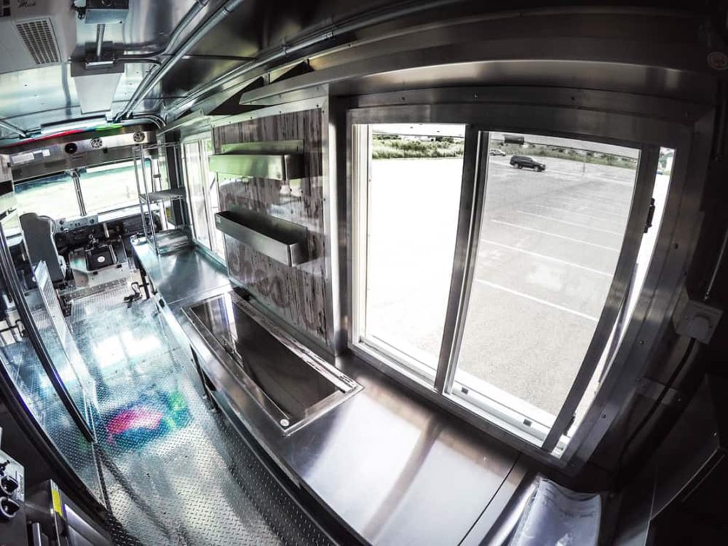 Chilis Grill Kuwait Food Truck - Cruising Kitchens