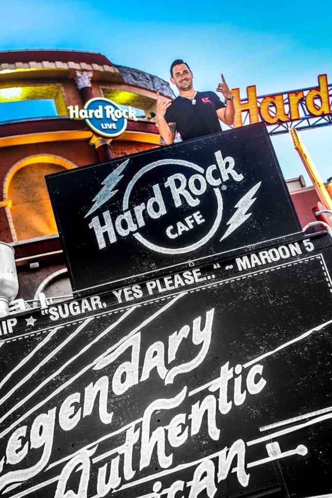 Hard Rock Cafe Orlando Food Truck - Cruising Kitchens