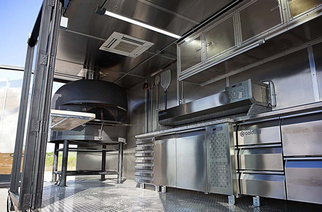 Sette Brick Oven – Glass Container Pizza Kitchen - Cruising Kitchens