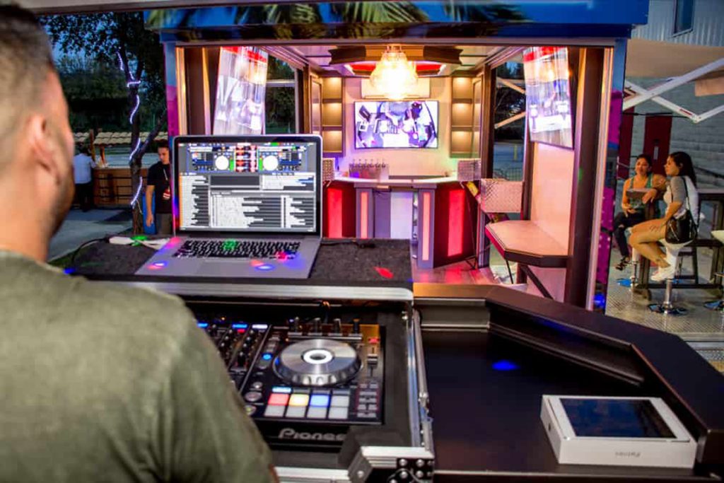 Trance Mobile Nightclub Semi Trailer - Cruising Kitchens