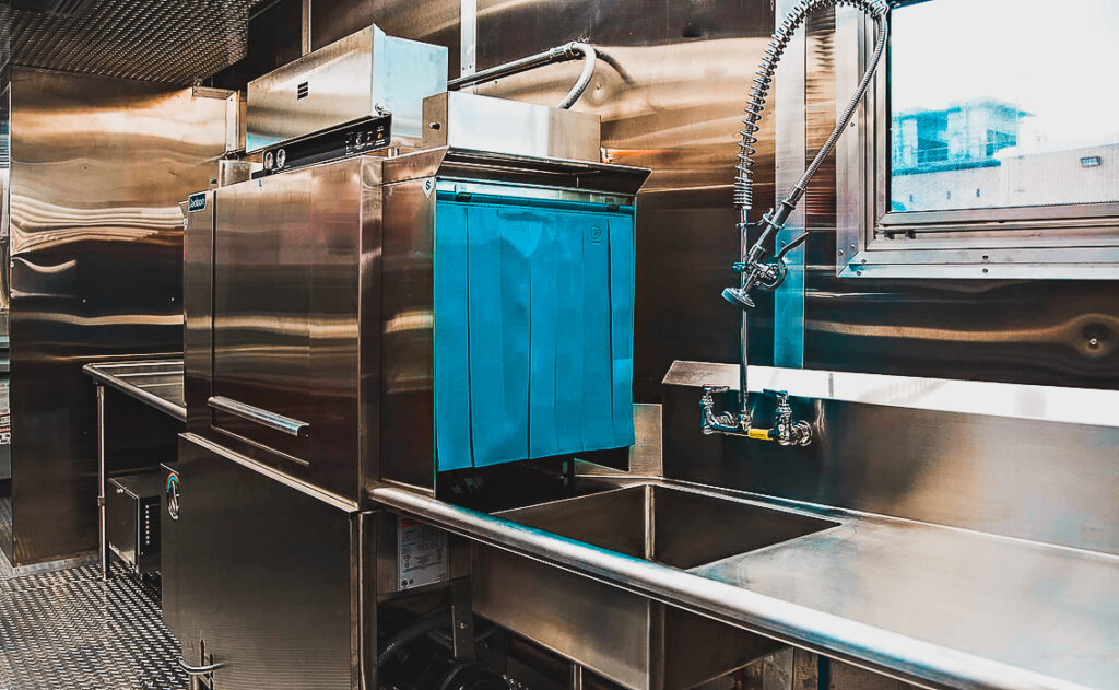 HEB Mobile Emergency Response Semi Trailer 2 - Cruising Kitchens